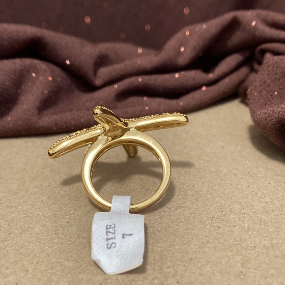 Kimi Elizabeth | Jewelry | Gorgeous Large Starfish Ring | Poshmark